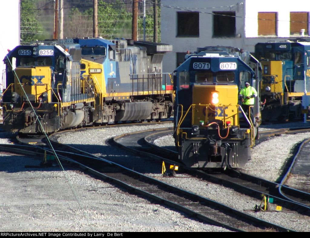 CSX 8071 8255 11